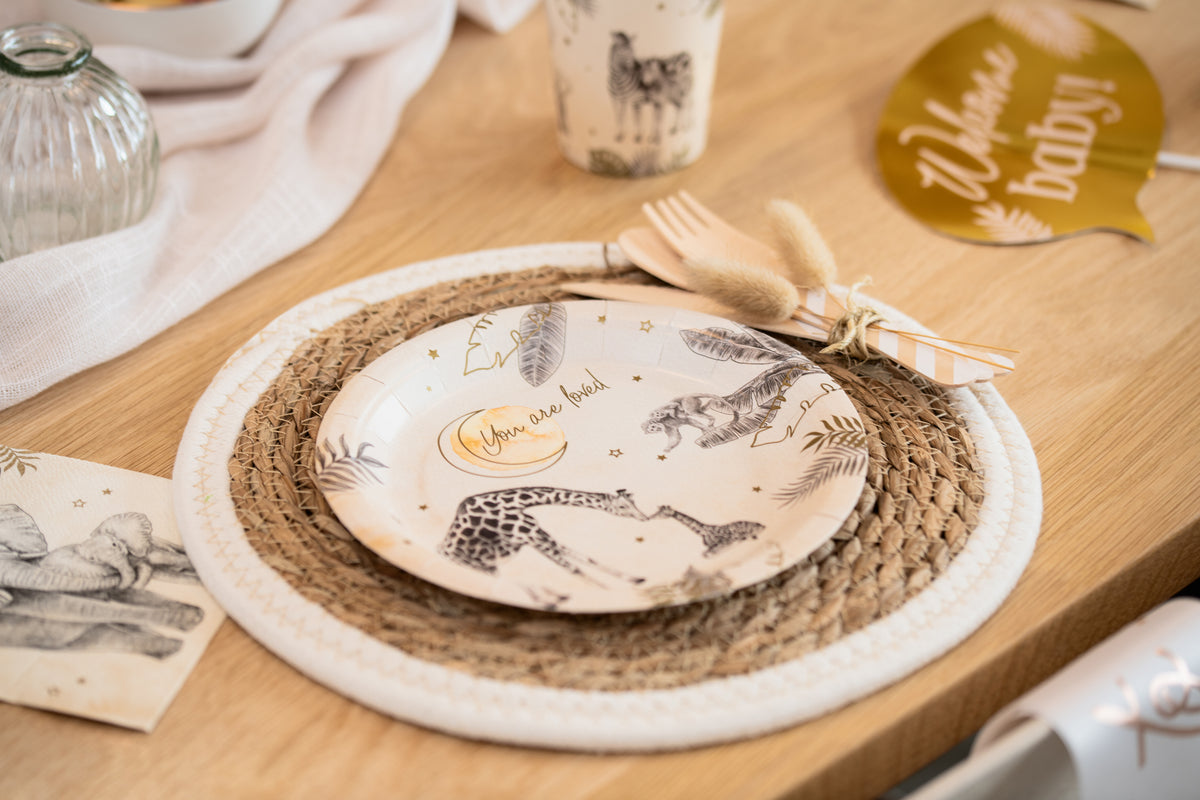 Borden baby safari nude 8st — Festival Feestartikelen